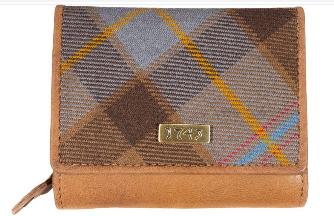 Outlander Inspired 1743 RFID Leather & Dragonfly Tartan Ladies Clutch ...