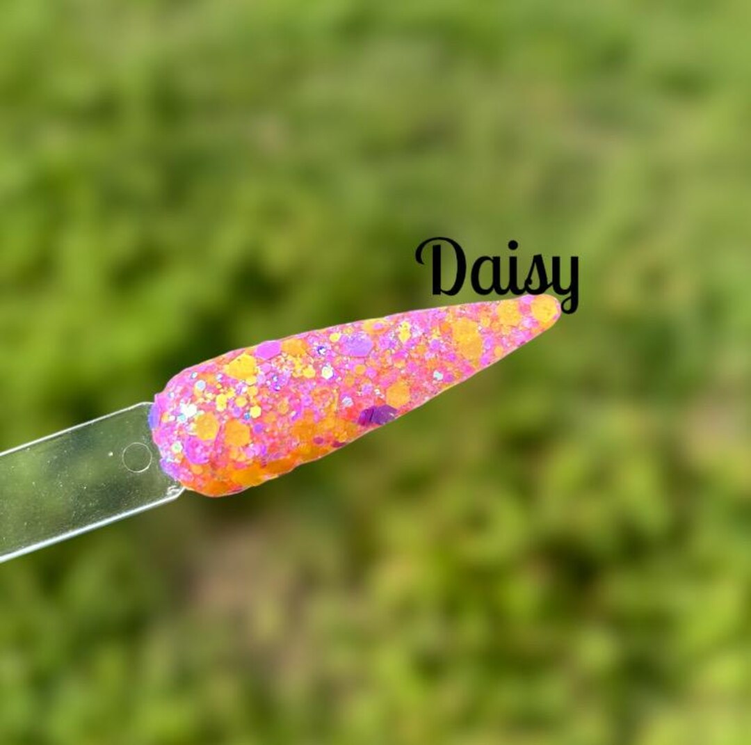 Daisy - Nail Dip, Dip, Dip Powder, Nail Dip Powder, Glitter Nails ...