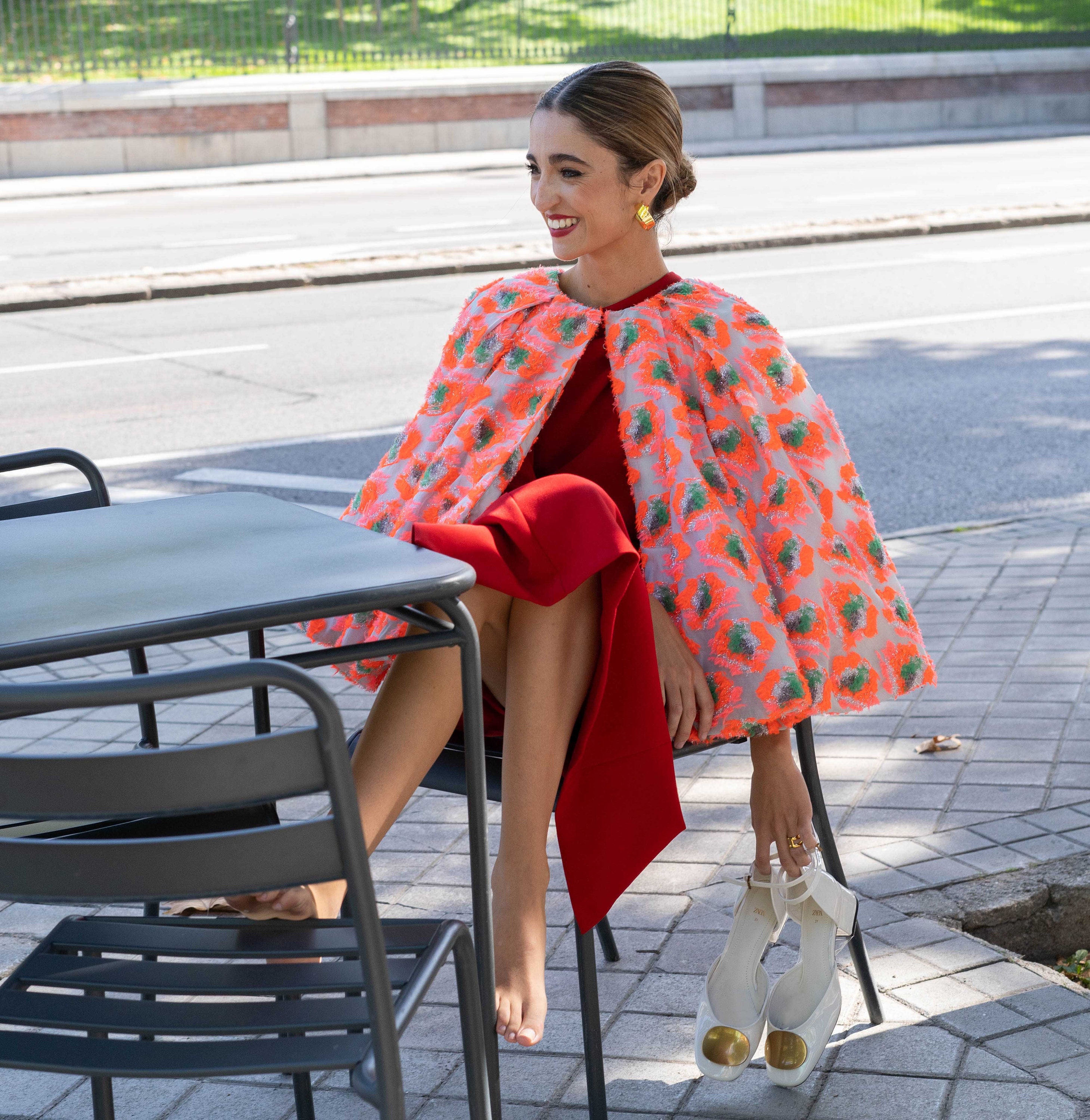 Women Globe Cape, Circular Cape, APEZ Cape, Embroidered Organza Cape ...