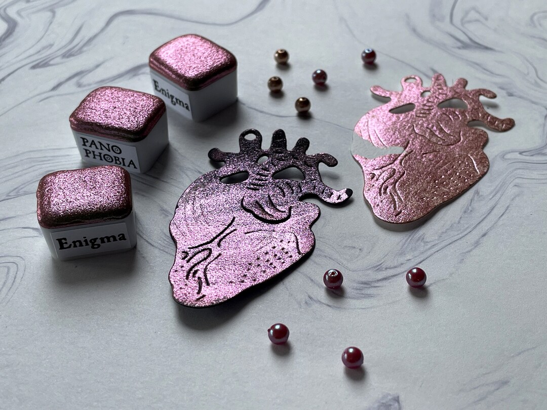 ENIGMA Green Red Handmade Colorshift Chameleon Watercolor, Half Pan - Etsy