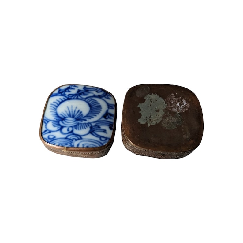 Vintage Chinese Blue and White Porcelain 2 1/4" Small Shard Box - Etsy