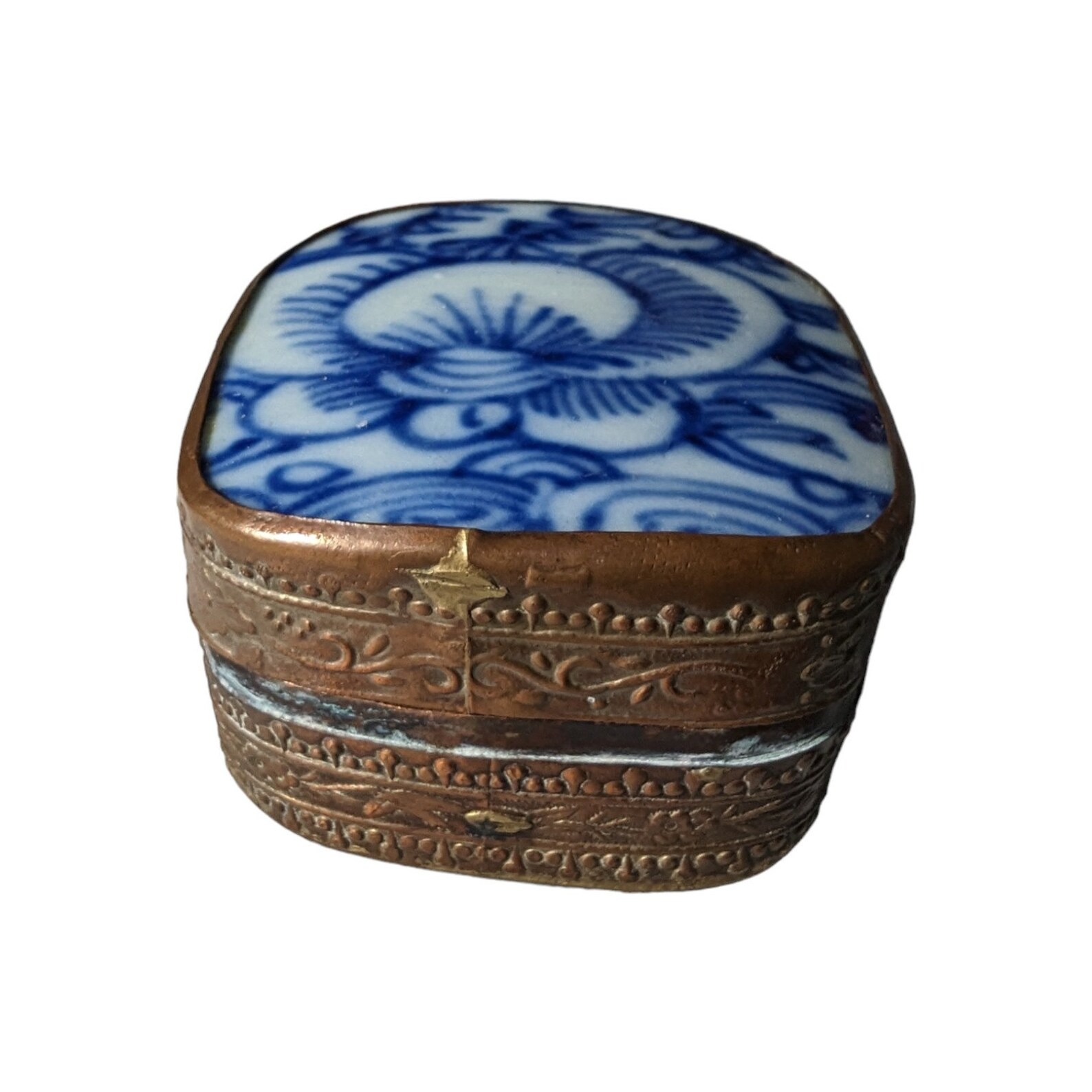 Vintage Chinese Blue and White Porcelain 2 1/4" Small Shard Box - Etsy