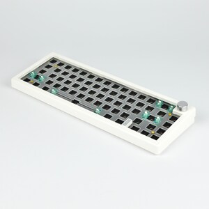 GMK67 Gasket Mount Mechanical Keyboard Kit W/ Knob RGB Tri-mode ...