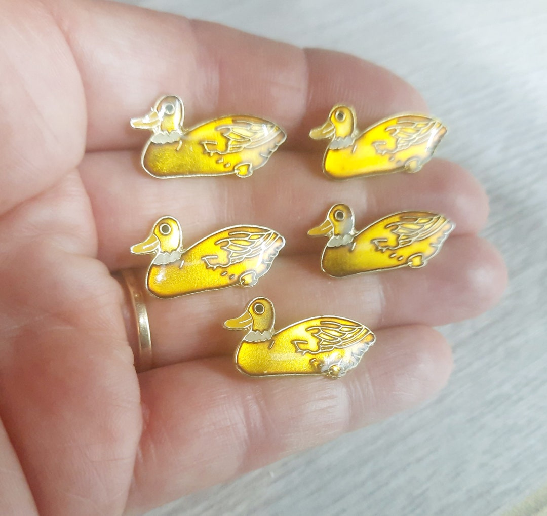 Set of 2 or 5 Vintage Duck Pins From the 80s, Collector's Gift ...