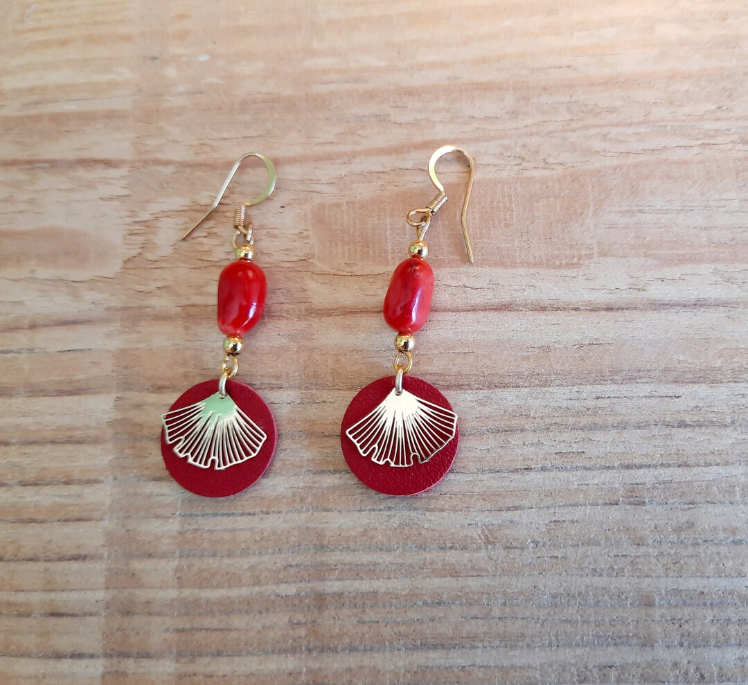 Boucles d'oreilles cuir et vrai corail , idée cadeau femme, fait main ...