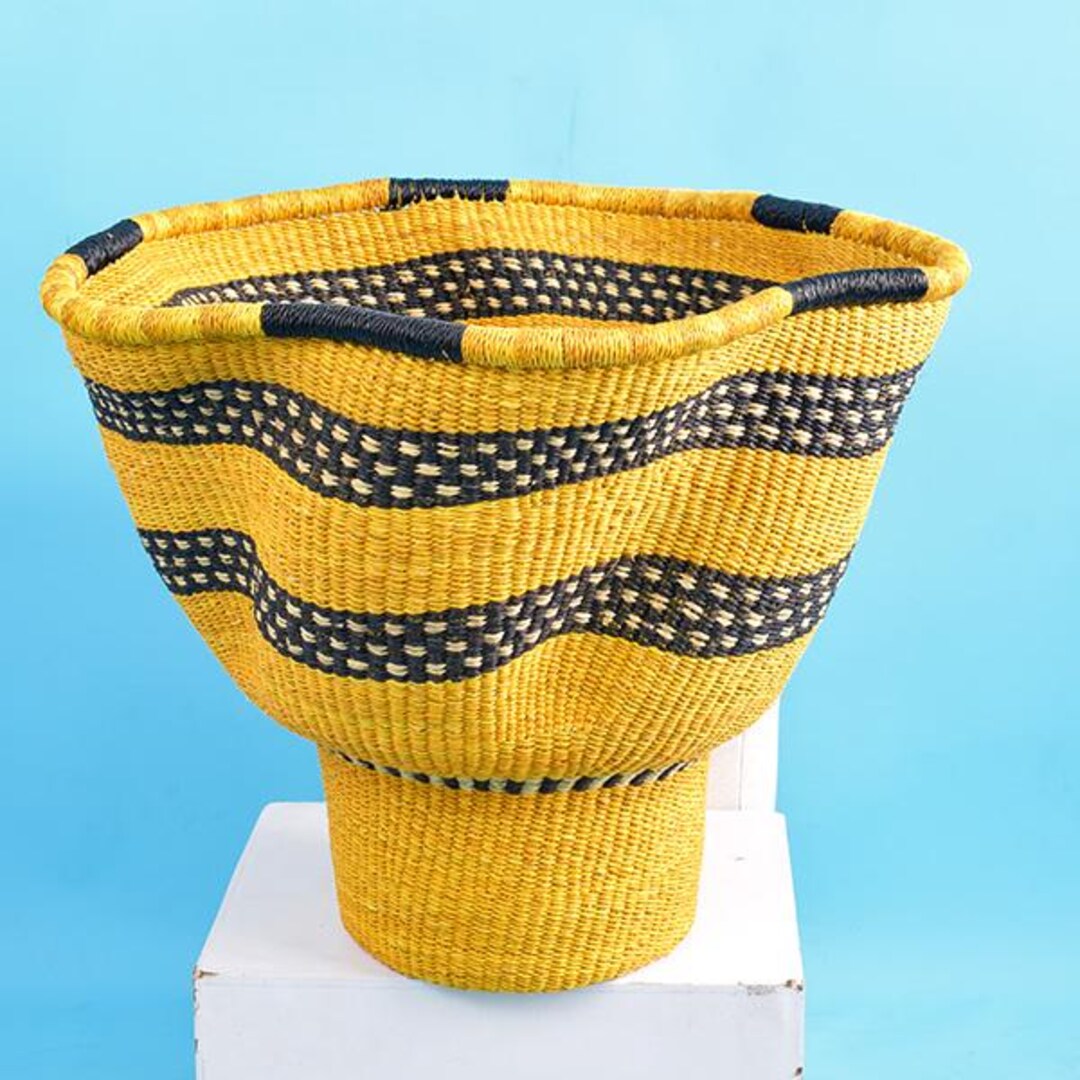 Handwoven Art Basket, Bolga Decor Basket, Straw Flower Vase, Entryway ...