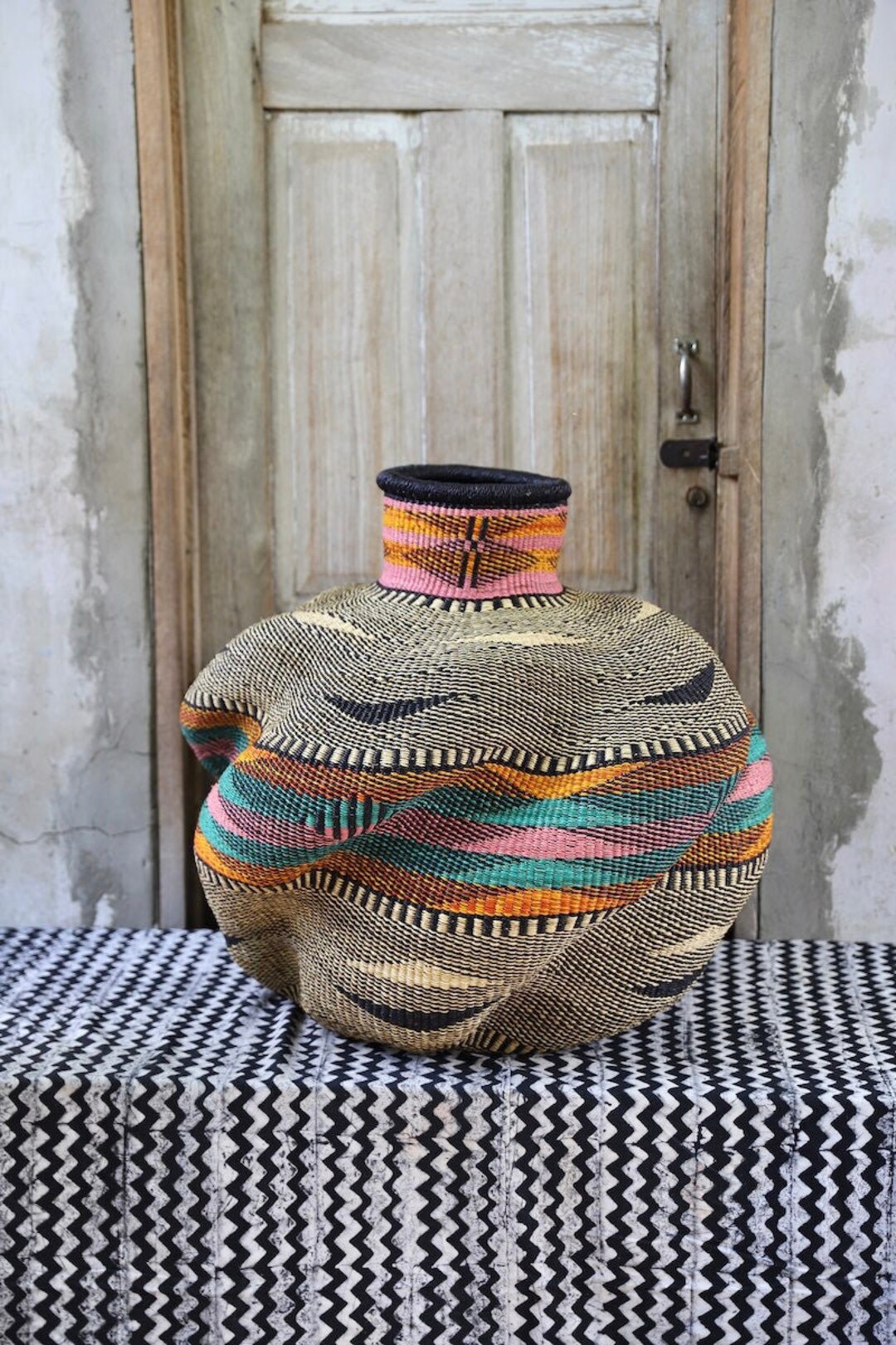 Straw Flower Pot, Handwoven Straw Vase, Wavy Straw Basket, Bolga Decor ...