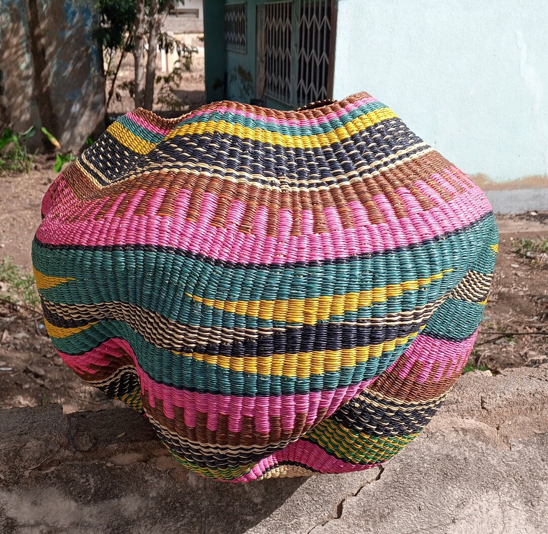 Handwoven Straw Vase, Colorful Bolga Art Basket, Flower Pot Basket ...