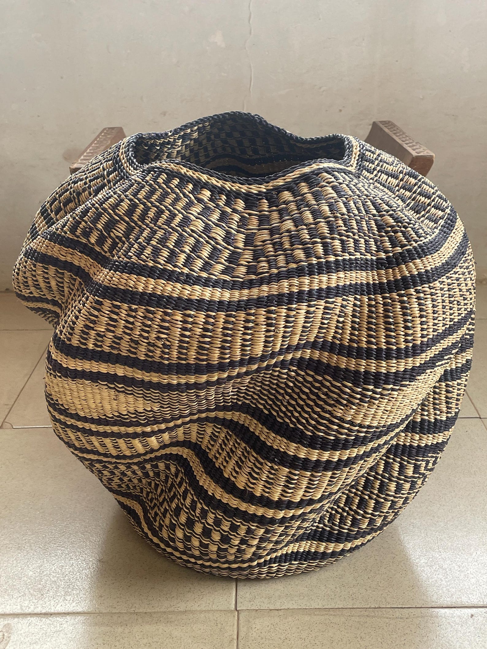 Large Straw Vase, Large Planter Basket, Straw Decor Basket, Wavy Pot ...