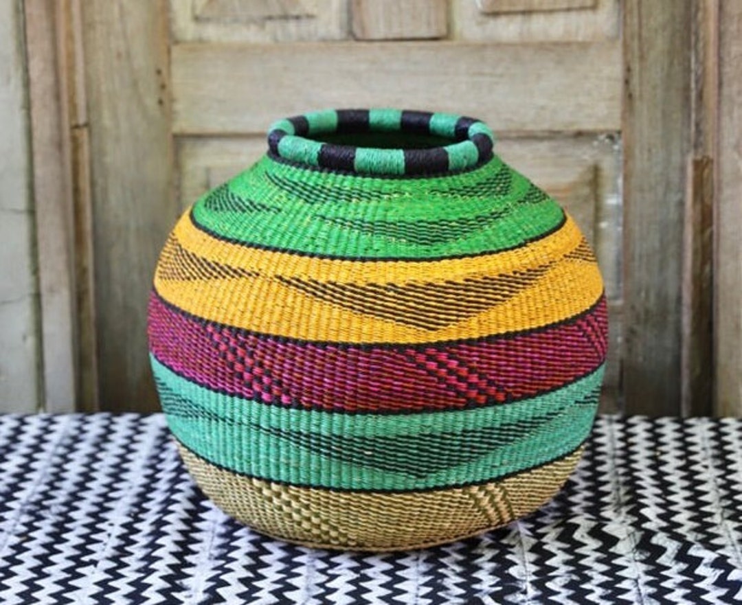 Handwoven Flower Vase, Straw Planter Pot Basket, Wicker Flower Vase ...