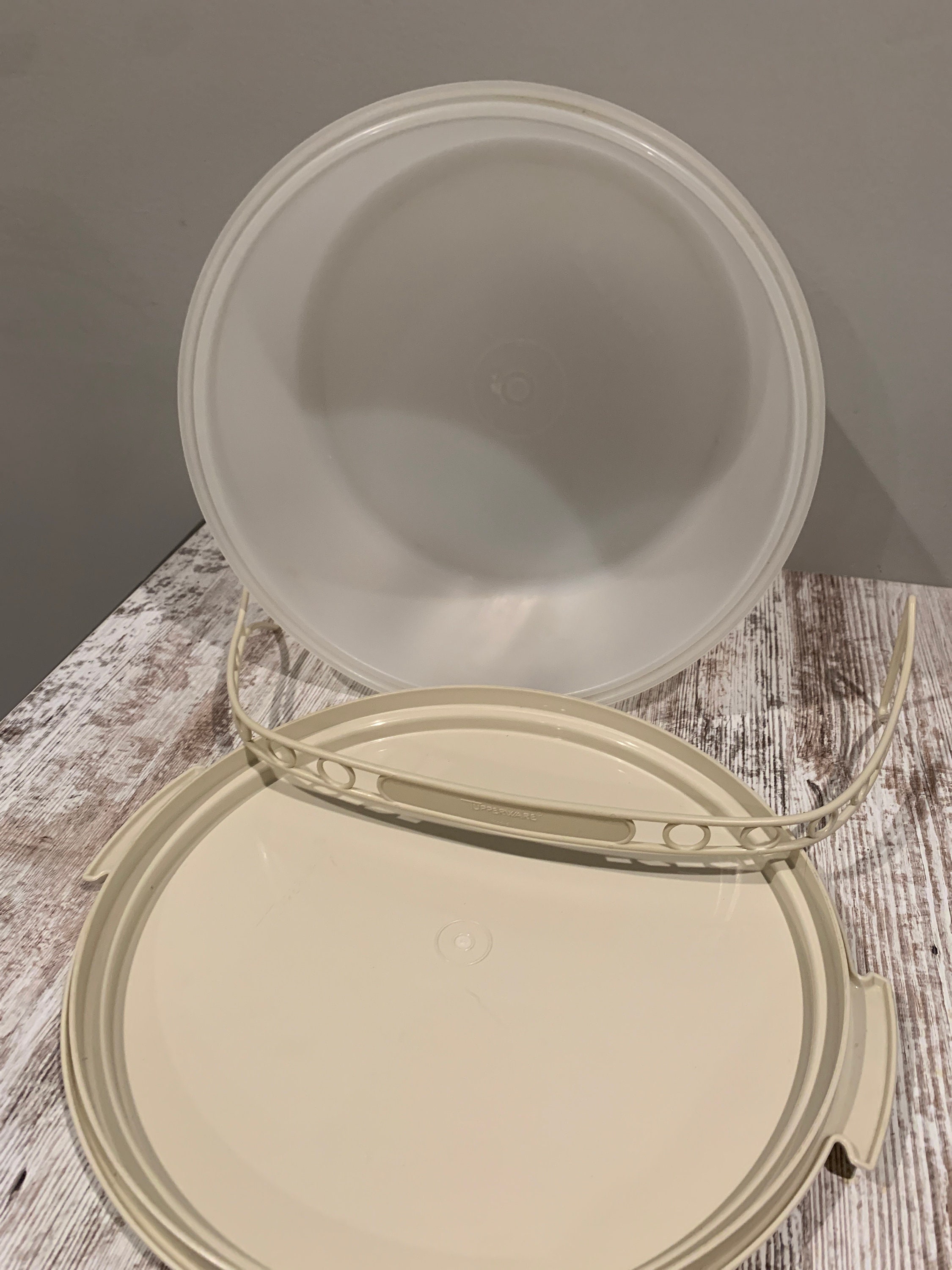 Vintage Tupperware Carrier - Etsy