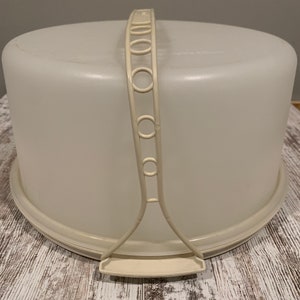 Vintage Tupperware Carrier - Etsy