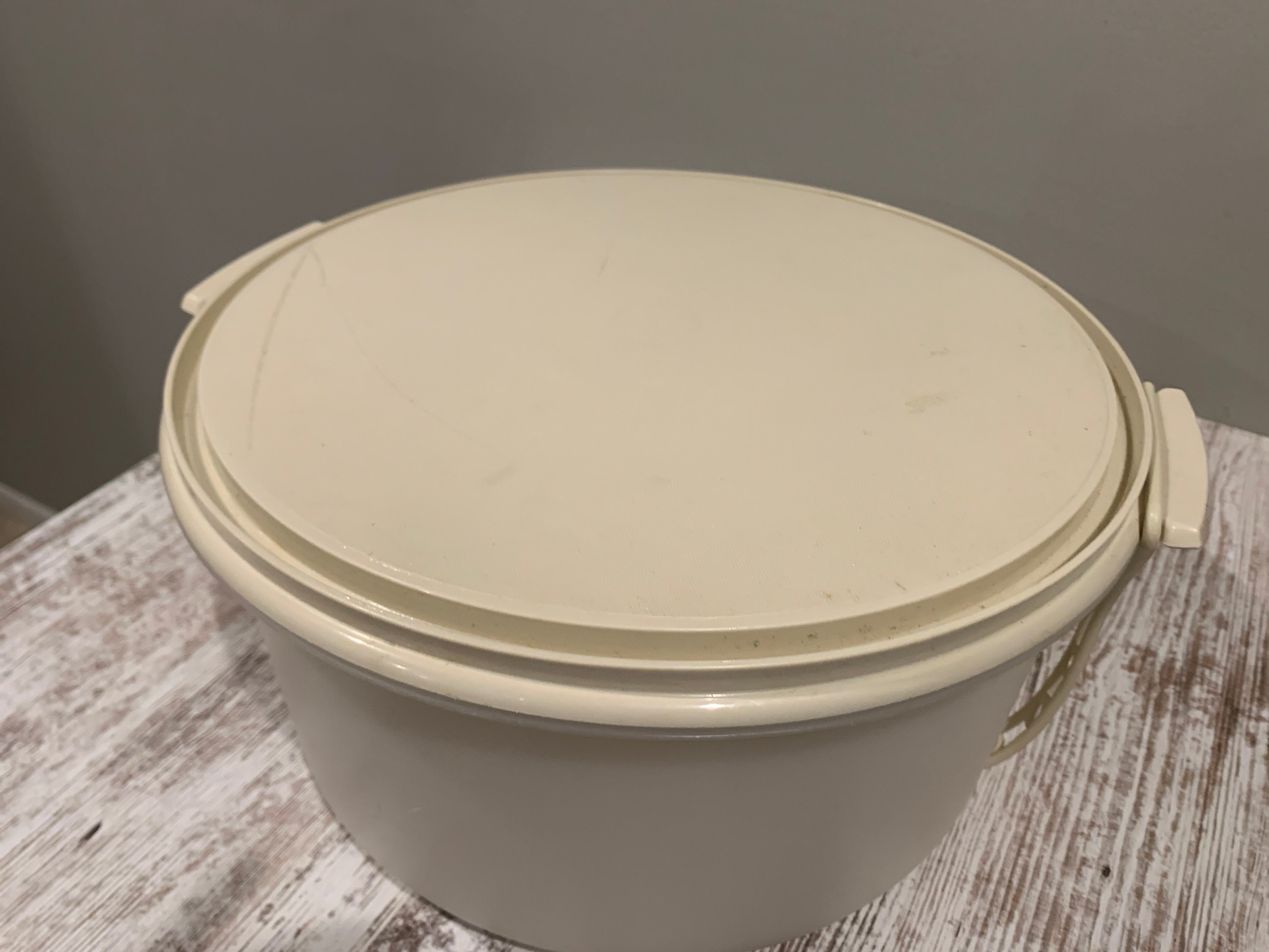 Vintage Tupperware Carrier - Etsy