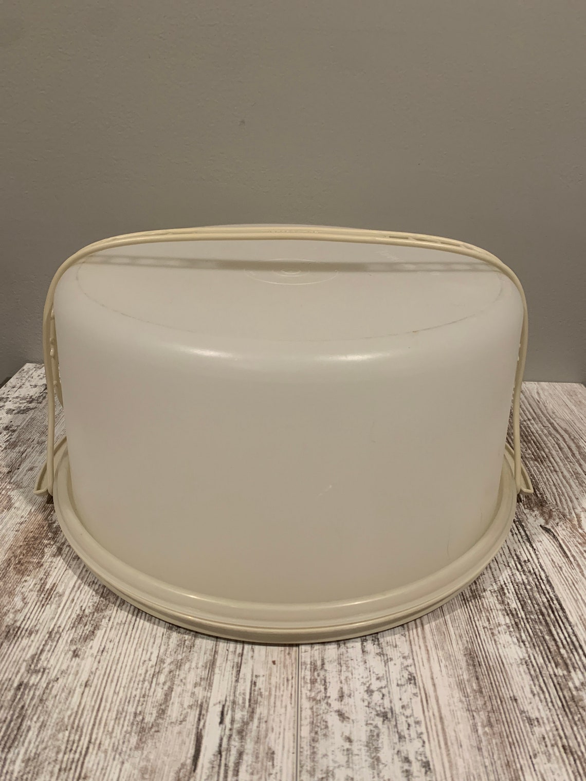 Vintage Tupperware Carrier - Etsy