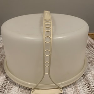 Vintage Tupperware Carrier - Etsy