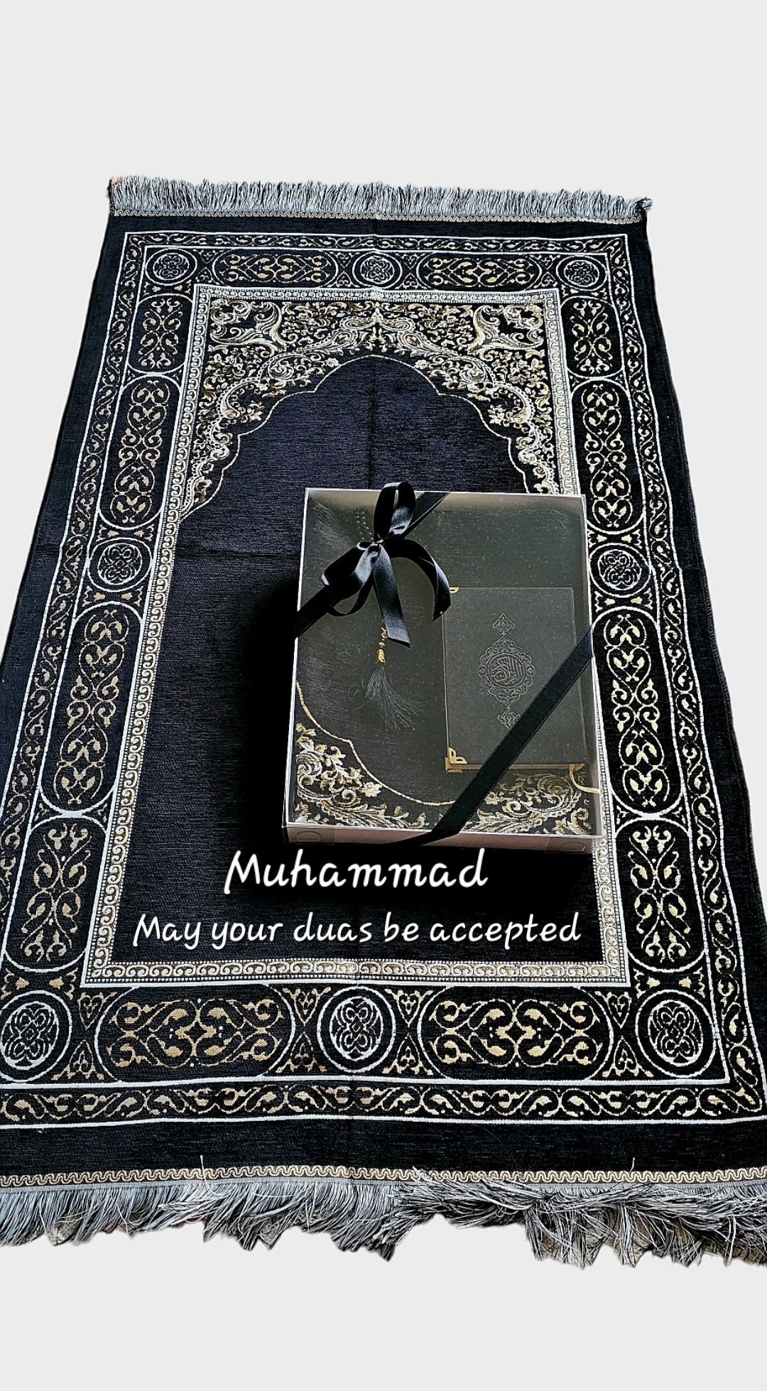 Customized Affordable Velvet Prayer Mat | Custom Islamic Prayer Rug ...
