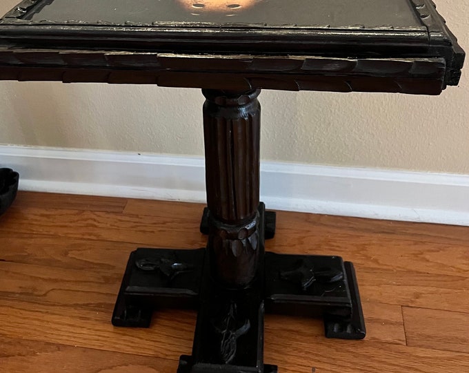 Jason Voorhees | Friday the 13th | Accent Table - Etsy