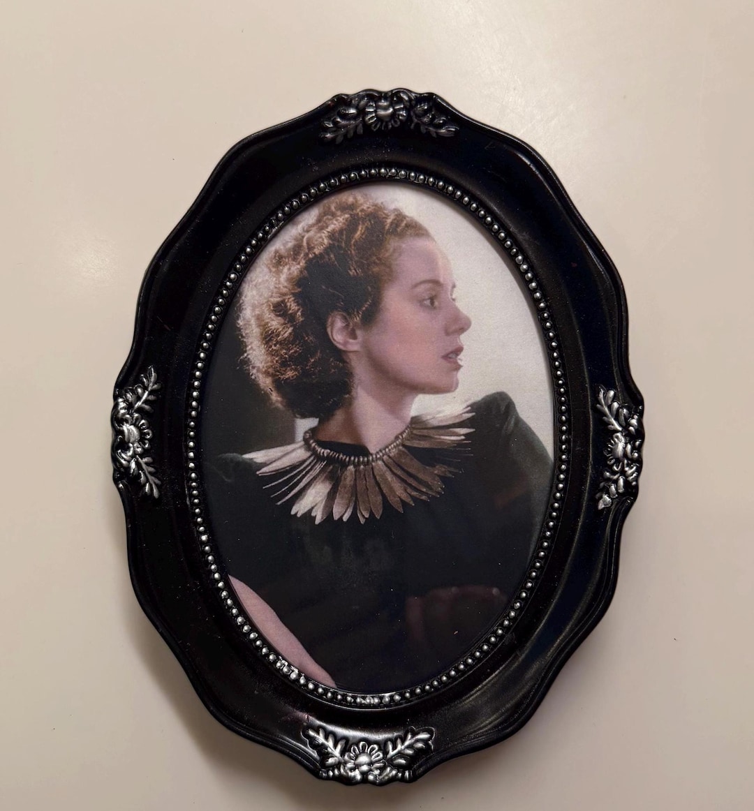 Elsa Lancaster in a Black Oval Frame With Silver Filigree - Etsy