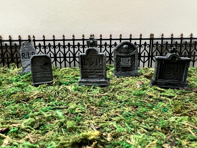 Bag of (15) Unique Miniature Gravestones / Tombstones for a Graveyard ...