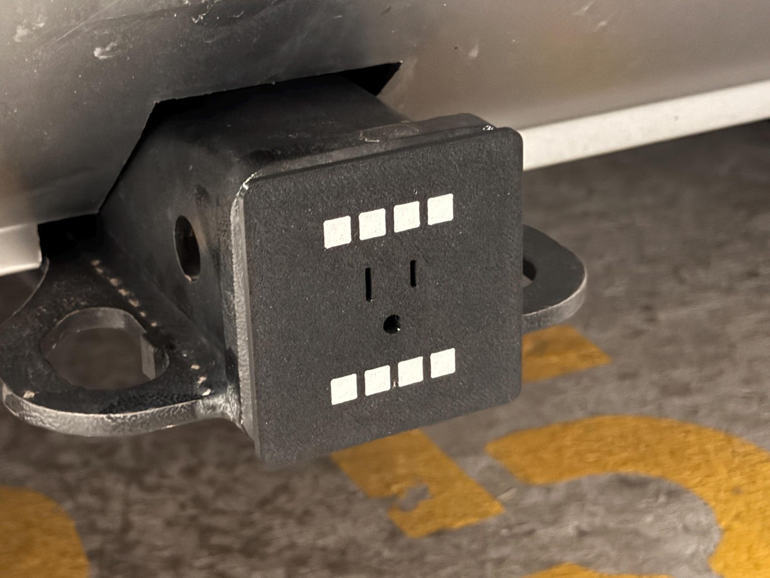 2" Trailer Hitch Receiver Electrical Outlet Cover - Etsy