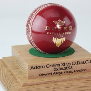 Cricket Ball Display Case With Custom Engraving - Etsy UK