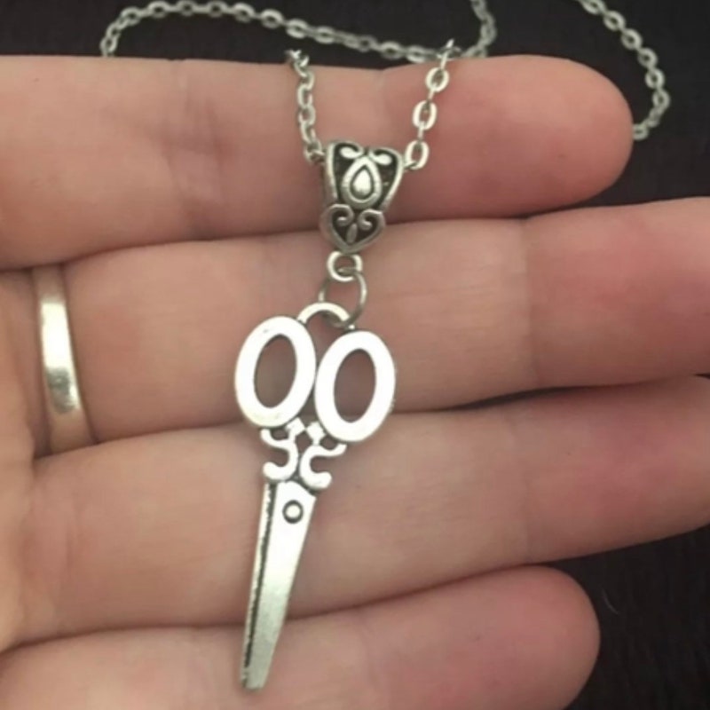 Scissor Necklace - Etsy