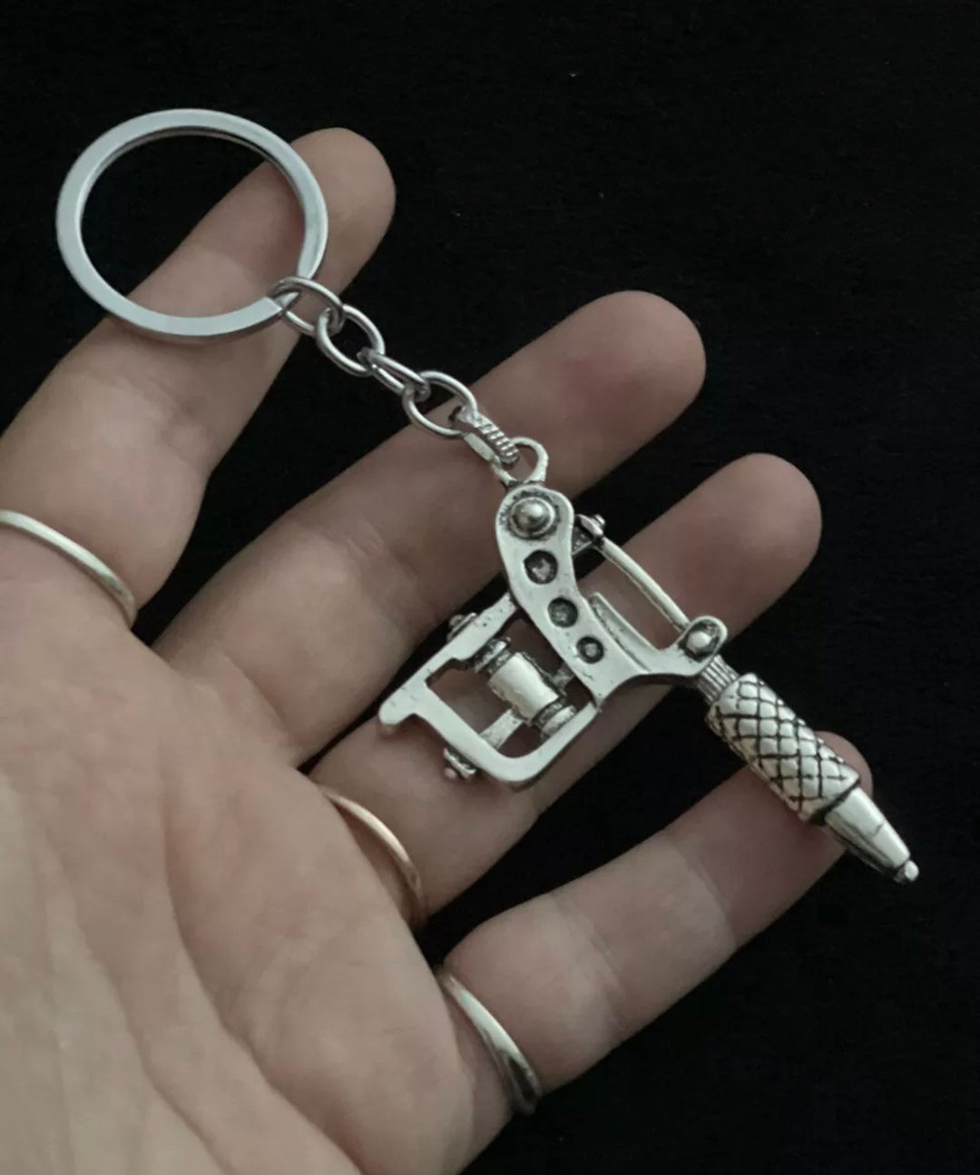 Large Tattoo Gun Tattoo Artist Machine Gun Keyring Silver Artist ...