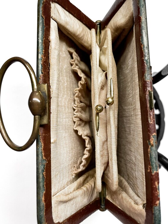 Antique Purse Bas Relief in Leather Incredible Bourbo… - Gem