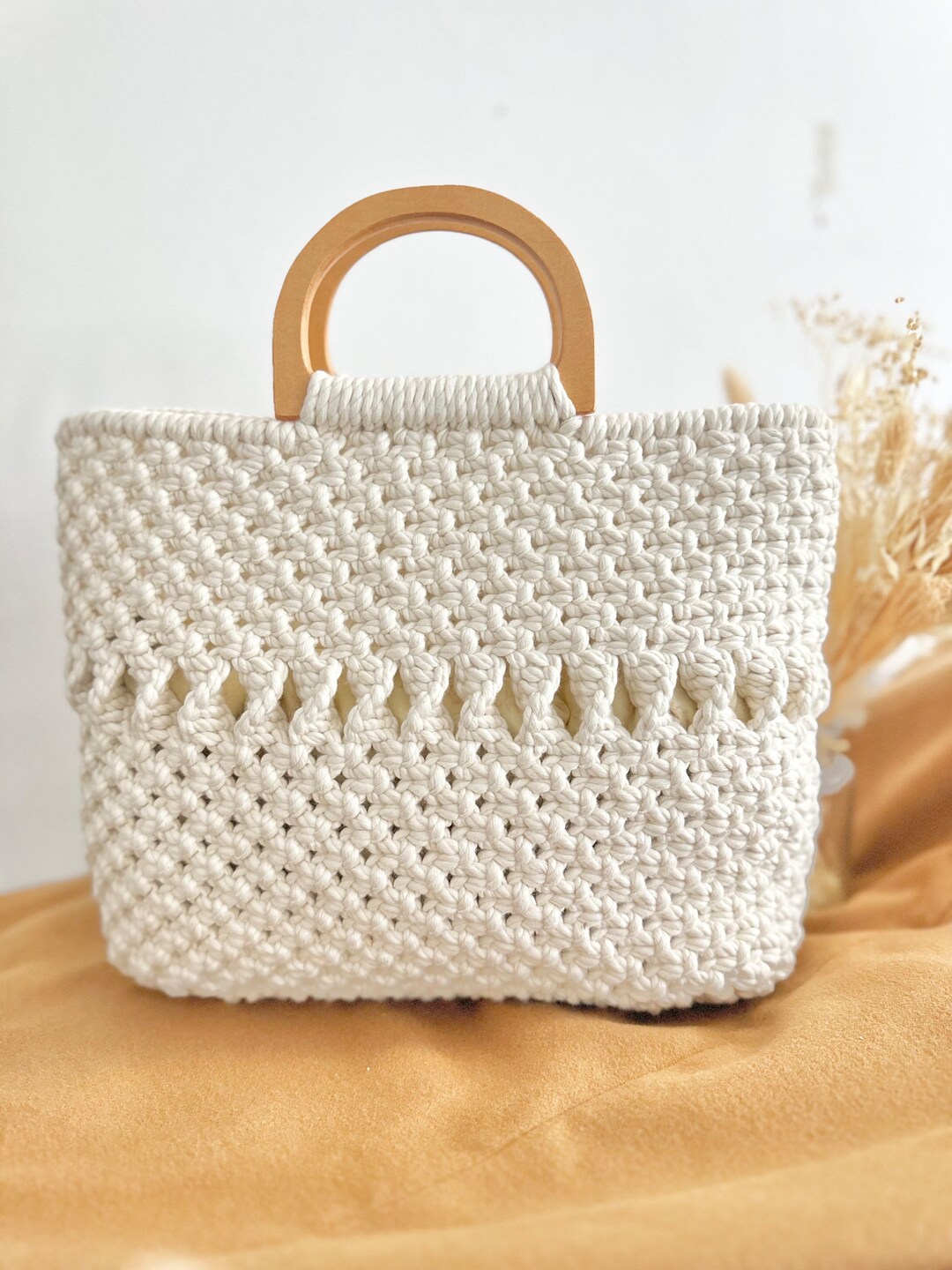 KAI - Macrame Bag With Wooden Handle | Macrame Handbag | Bohemian Vibe ...