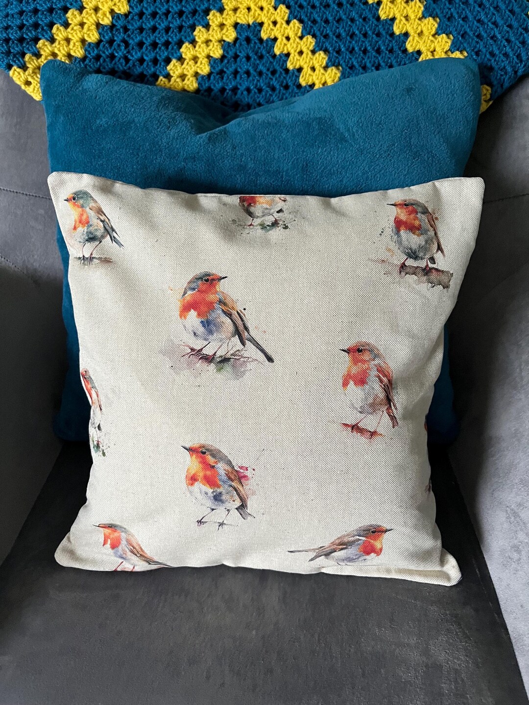 Robin Cushion Complete With Cushion Insert. Linen Effect Fabric. Print ...