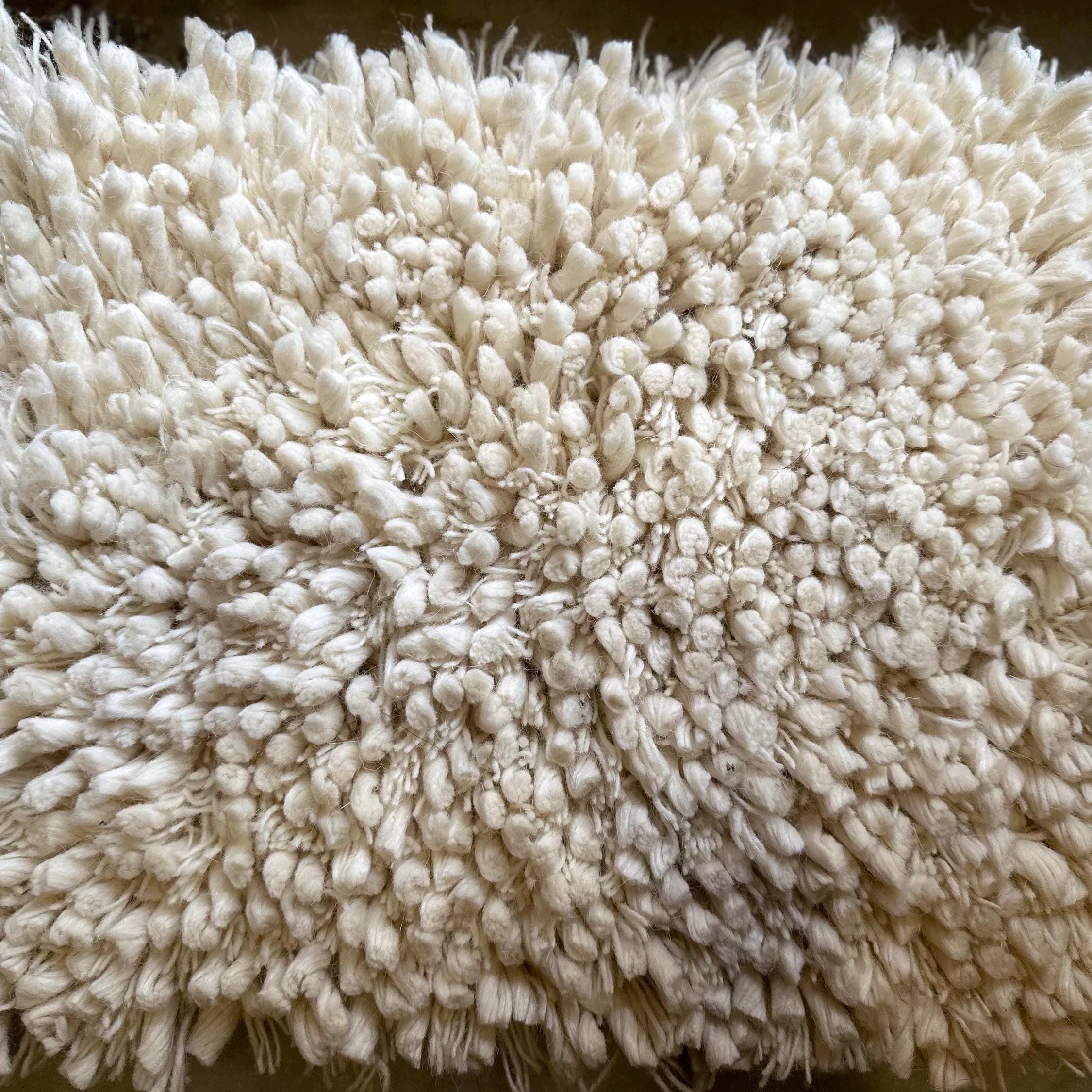 Handwoven White Wool Shaggy Rug: Chunky Knit, Custom Size - Etsy