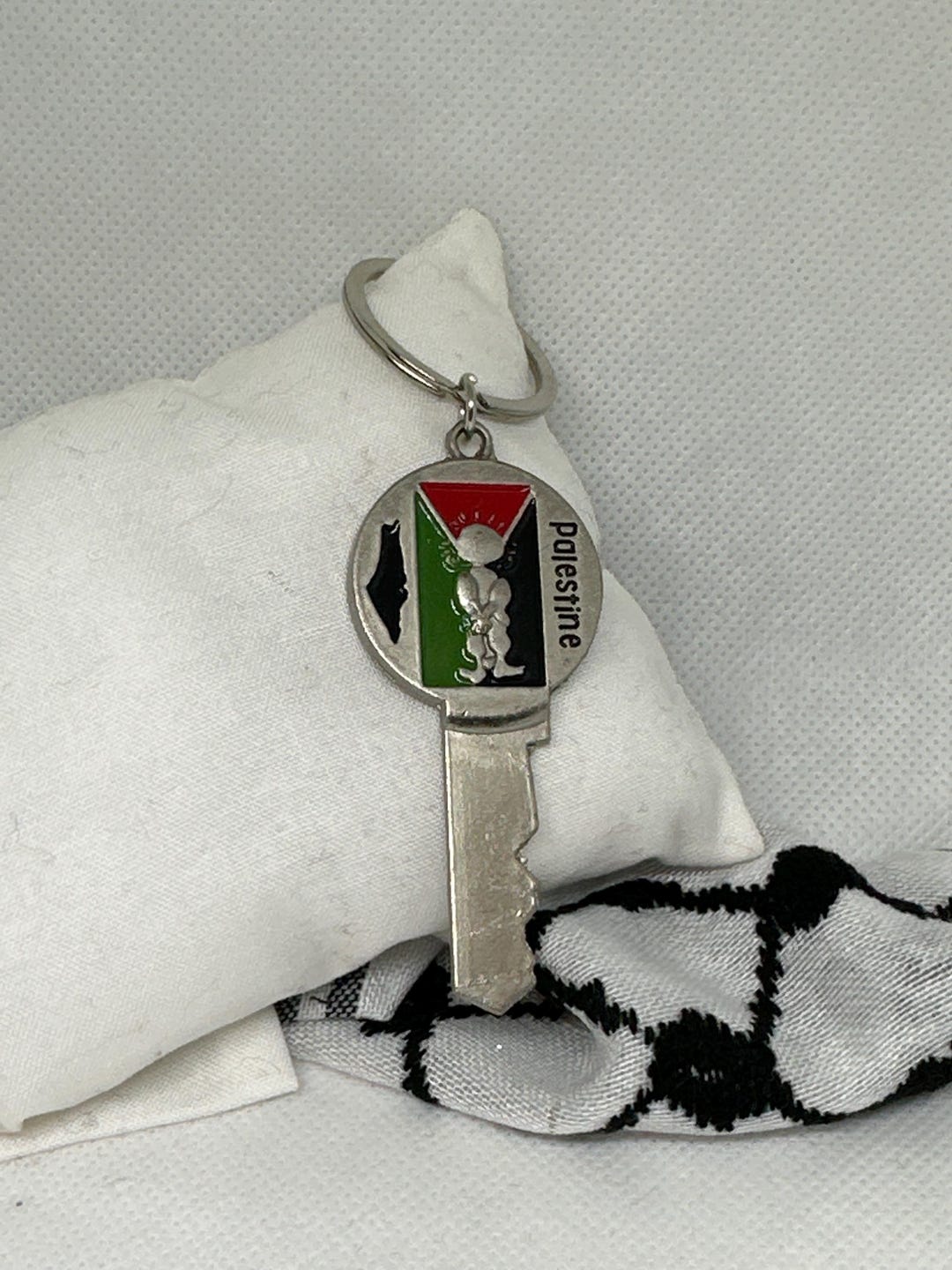 Handala and Alaqsa Keychain - Etsy