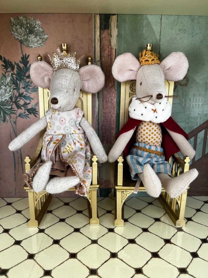 Medieval Royal Throne Set for Maileg Mice - Etsy