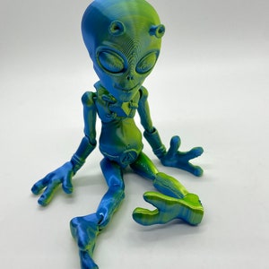 3D Printed Articulating Flexible Alien Sensory Toy Gadget Flexi Factory ...