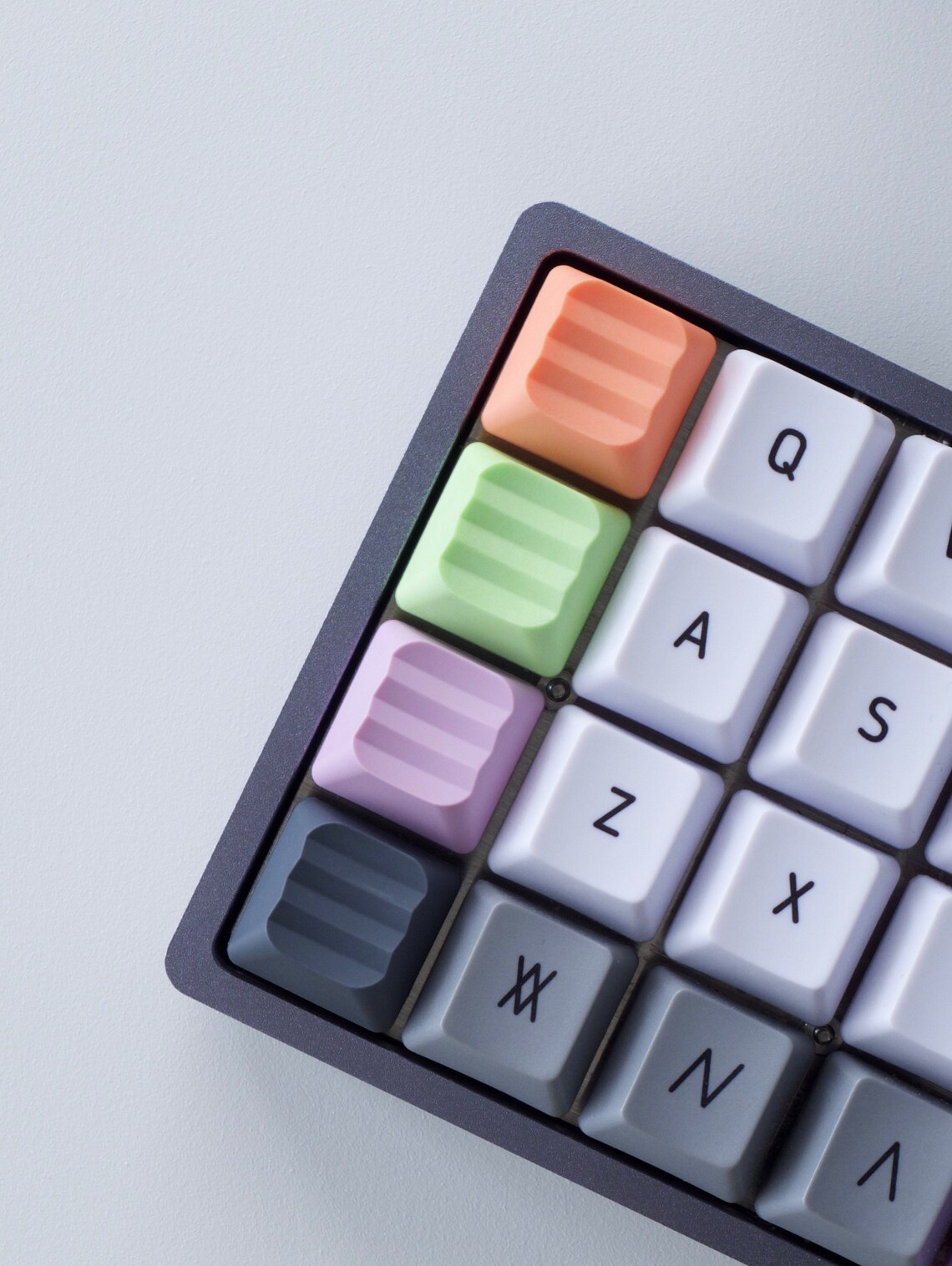 Pleat Keycaps, Purple Colour, OEM Profile (R1, R2, R3, R4), MX Mount ...