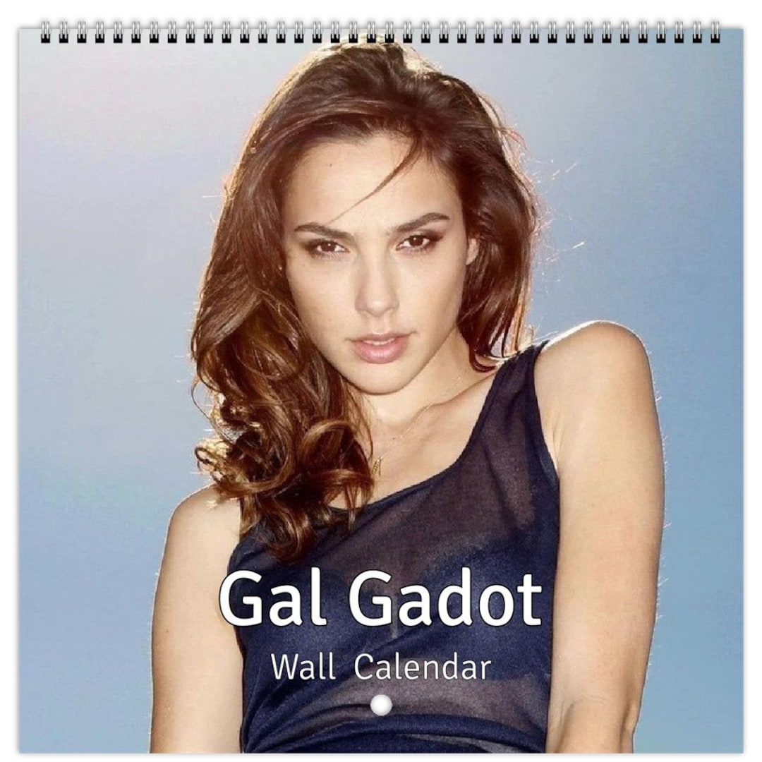 Gal Gadot Personalised 2024 Large Wall Calendar 12 Month Planner Dates ...