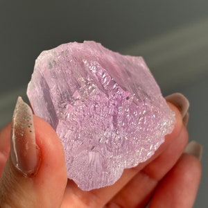Large Kunzite, Lavender Pink Color, Mountain Range Termination, Etched ...