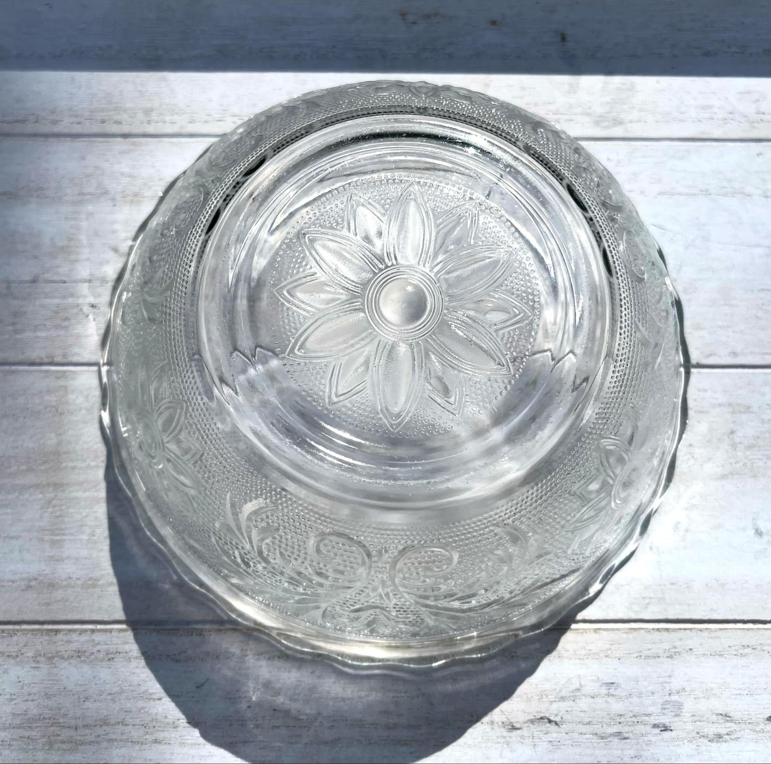 Vintage Anchor Hocking Sandwich Pattern Clear Glass Scalloped Serving ...