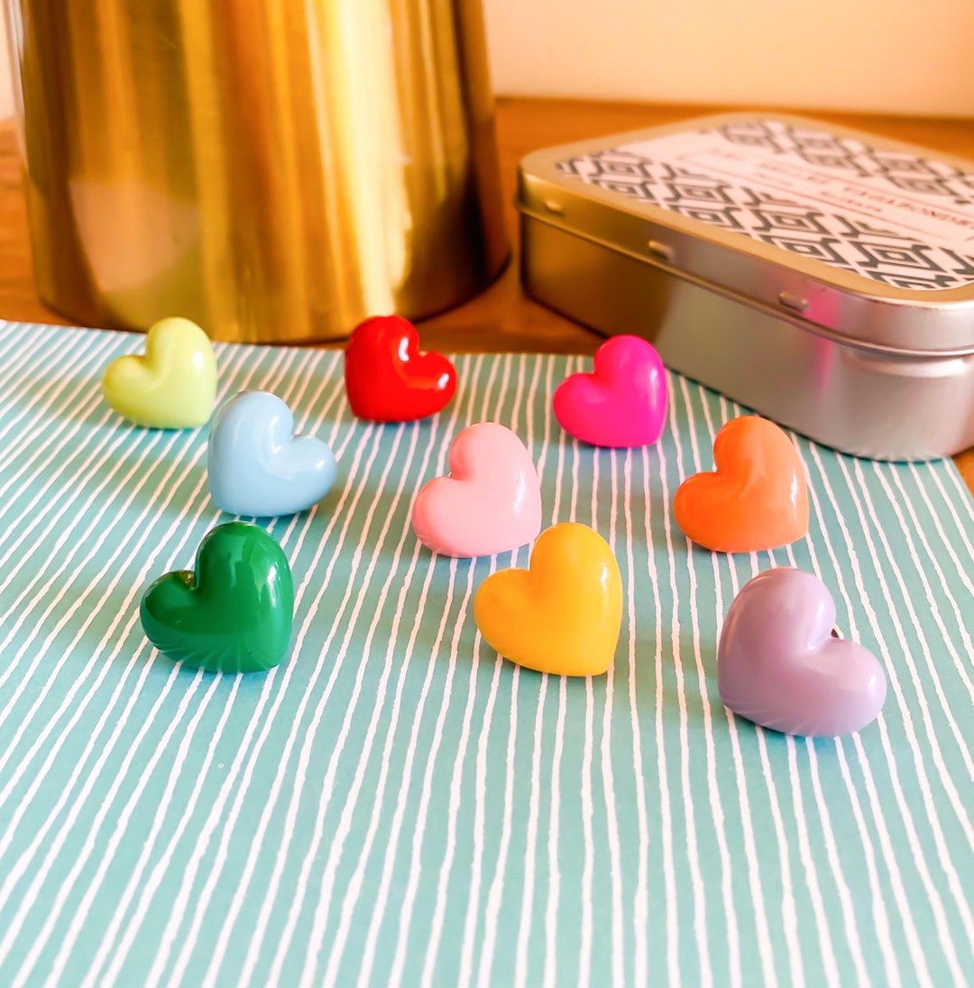 Heart Pins in Several Colors in Acrylic and Resin Mini Colored Heart ...