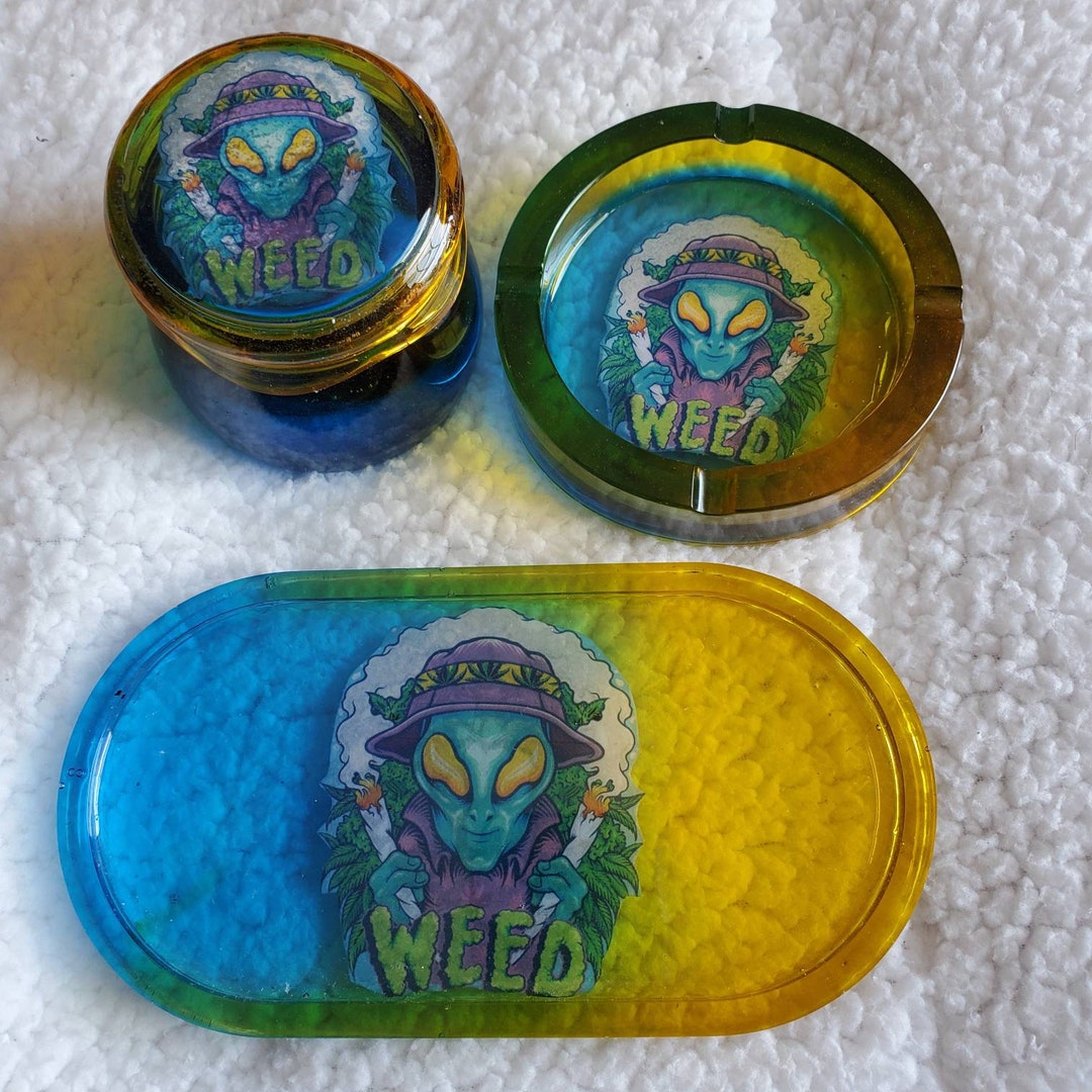 Alien Rolling Tray Set - Etsy