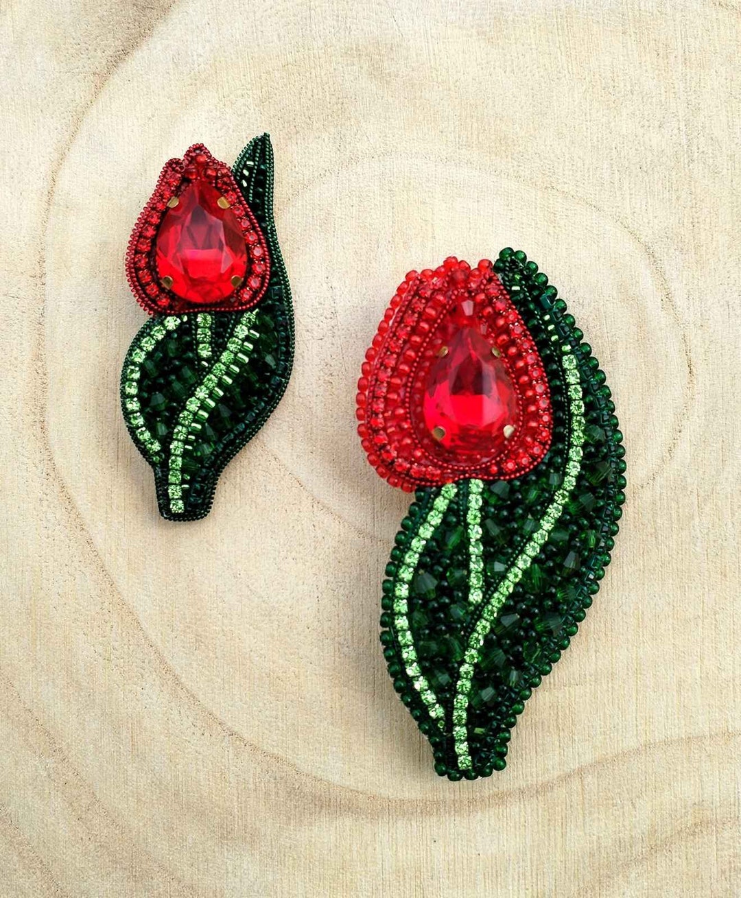 DIY- KIT Embroidered Tulip, Red Tulip, Beadembroidey - Etsy