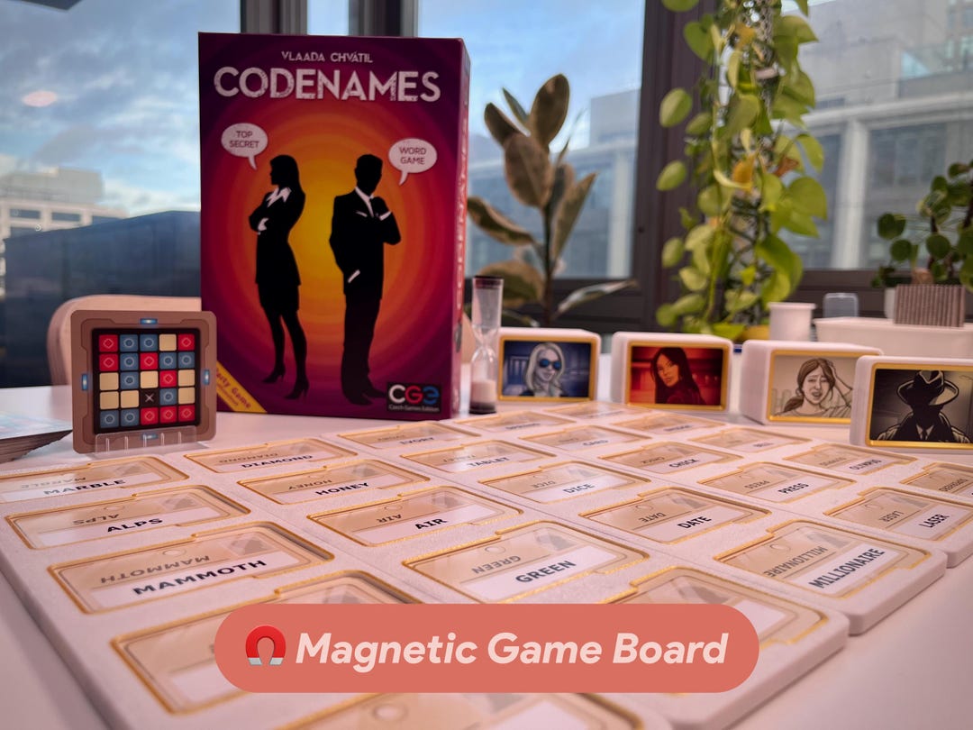 Codenames Magnetic Game Board: Flip a New Board in 2 Seconds, Holds All 200 Cards - Etsy