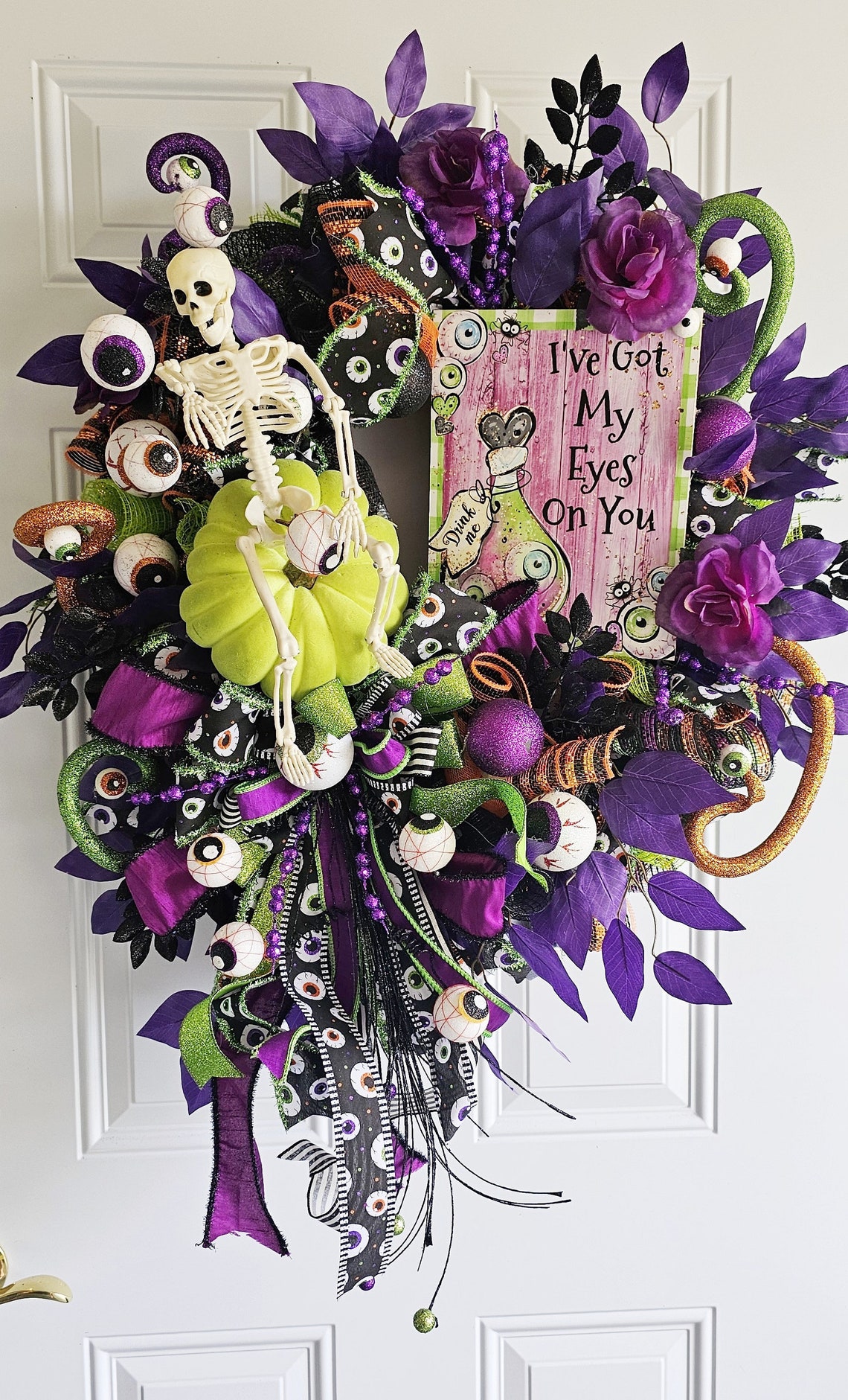 Eyeball Halloween Wreath, Spooky Skeleton Decor, Purple Green Front ...