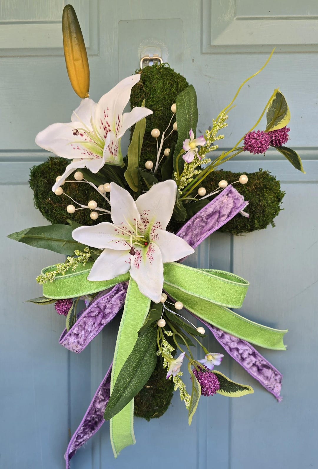 Moss Cross Wreath With White Lilies, Rustic Farmhouse Easter Decor ...