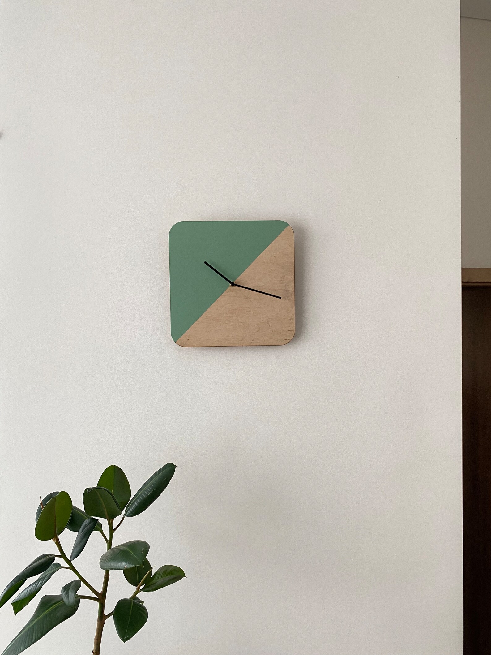 Mint Colourful Wall Clock, Colourful Wall Clock, Perfect Gift for Home ...