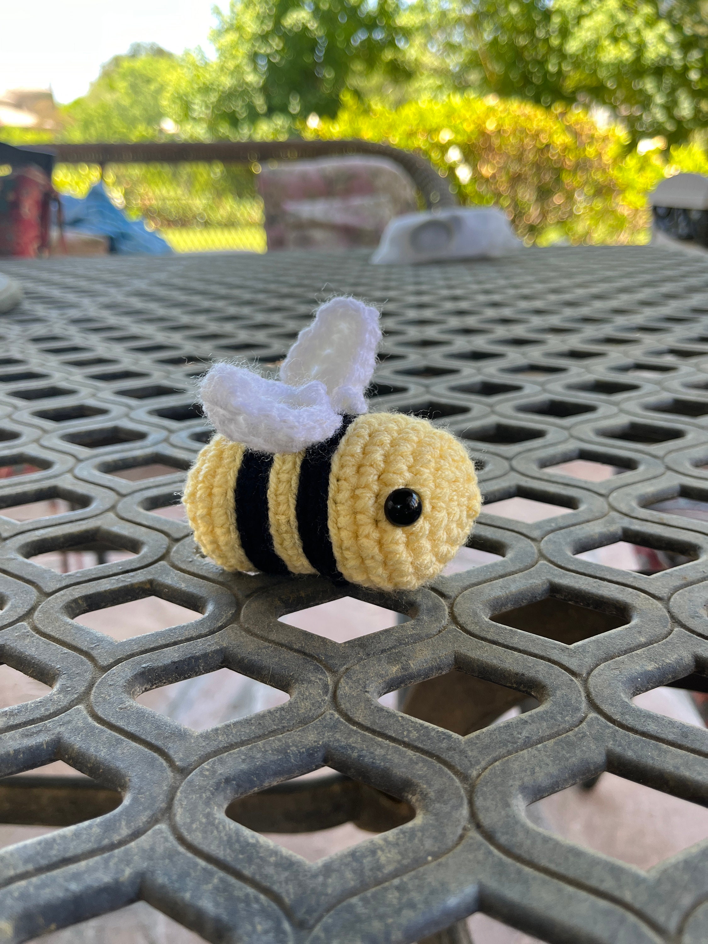 Bumblebee Amigurumi Crochet Pattern- Mini Sitting Bumblebee Beginner ...