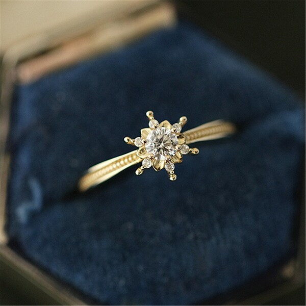 Snowflake Ring - Etsy UK