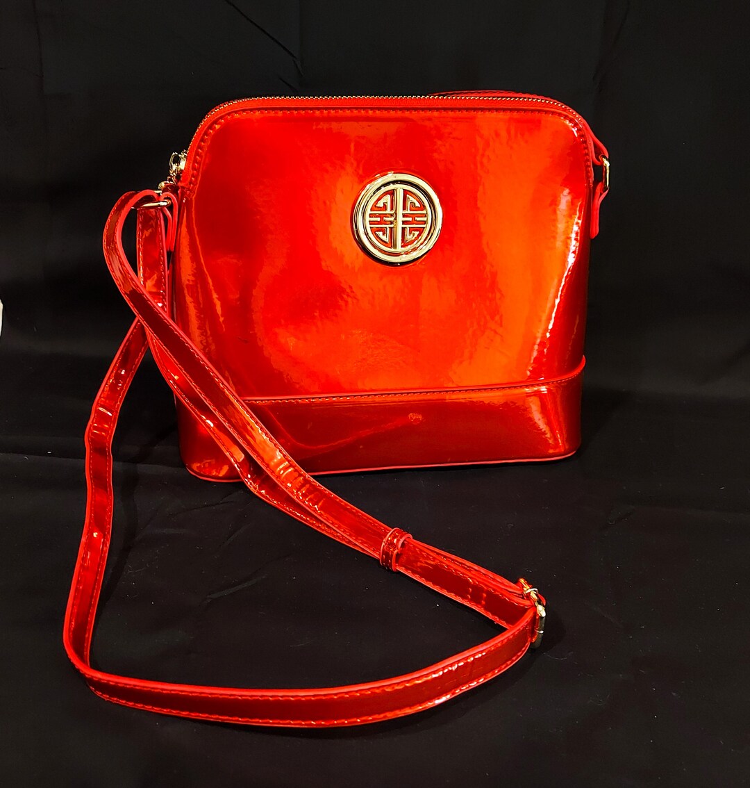 Red Purse/ Crossover Style High Gloss Candied Apple Red W/ Gold Tone ...