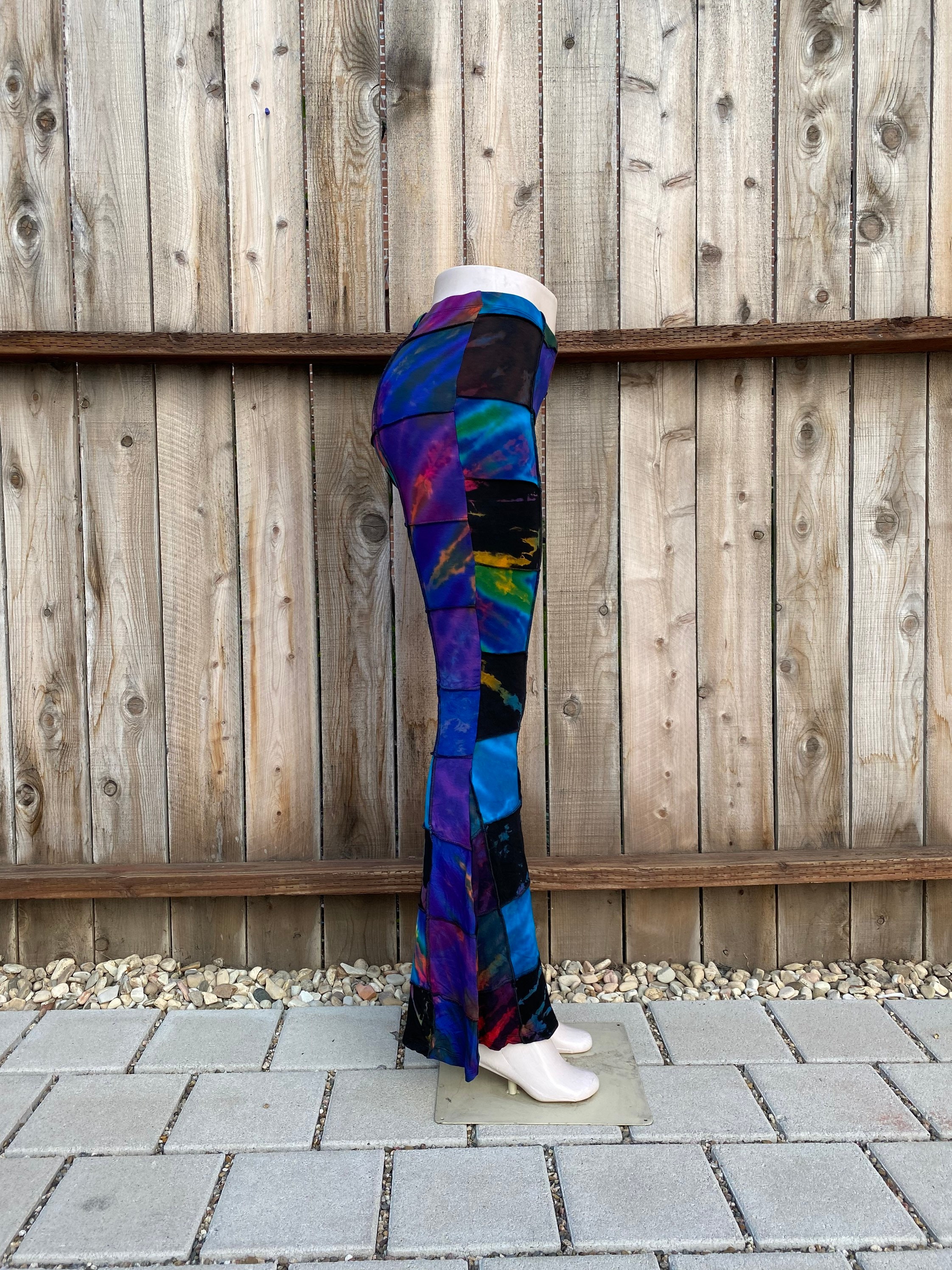 Women’s Bell Bottom Flare Leg Hippie Pants, Tie Dye Patterned Patchwork ...