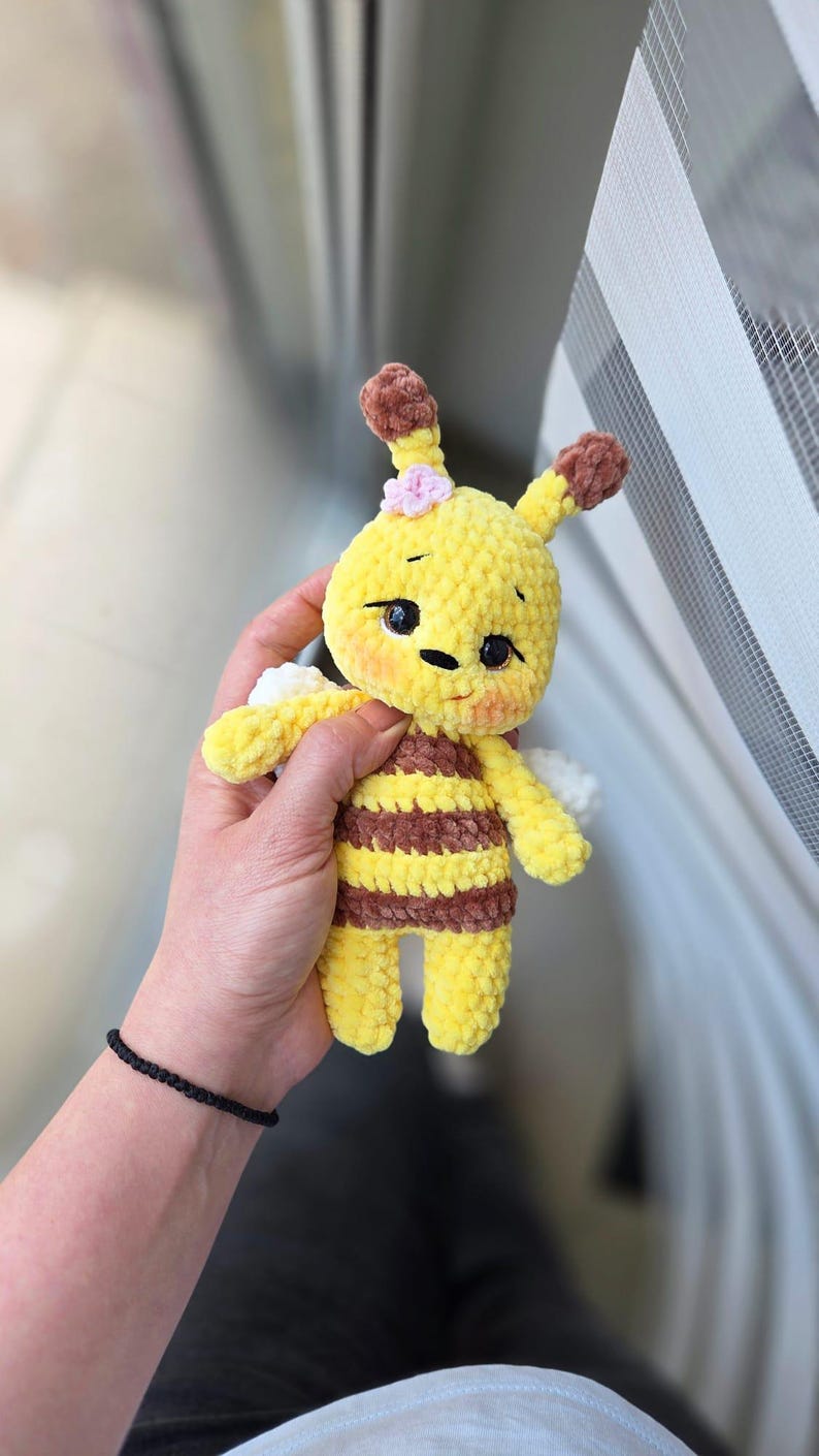 Baby Bee Crochet Pattern PDF | Cute Bee Amigurumi | Plush Bee | Low Sew ...